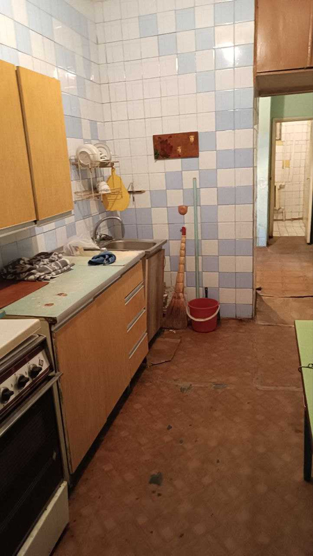 Продам своя  2/1/4 Сергели -Спутник 4