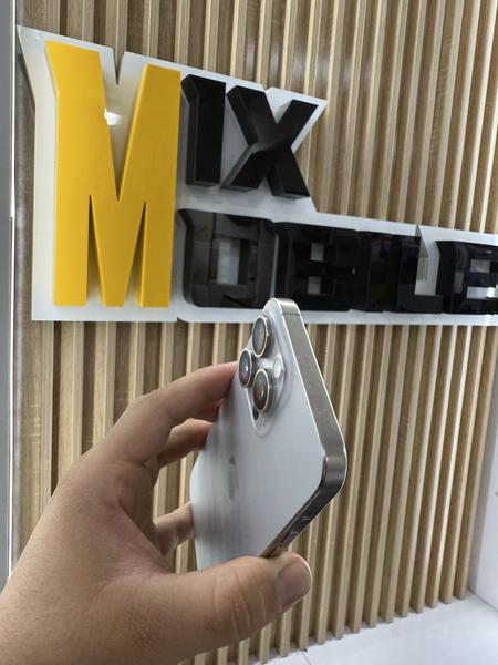 iPhone 15 Pro Max 256GB Natural