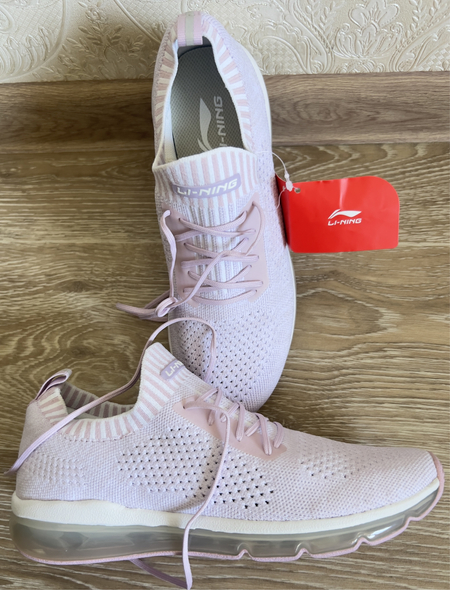 Кроссовки li-ning, новые