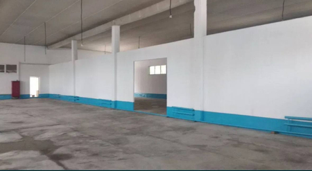 Продам нежилое помещение 30 соток 1100 квадрат