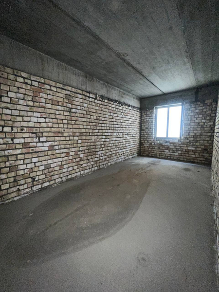 Продам 3 ком квартиру в Новостройке