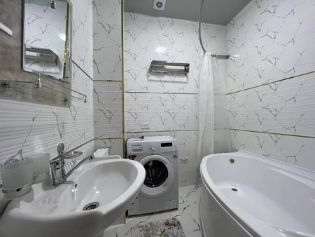 Продаю 3х.ком.кв в новостройке с кадастром, ор-р Бульвар!