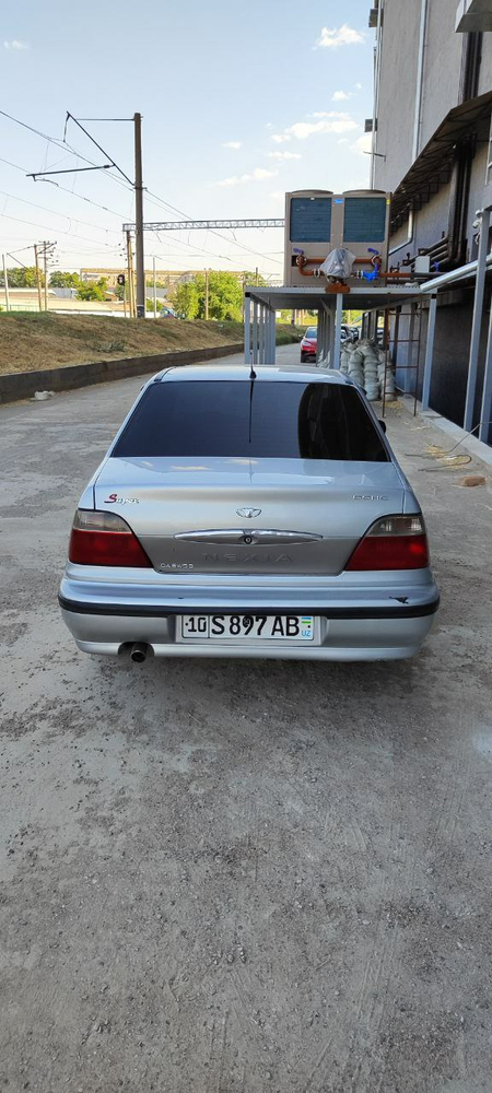 Машина Срочни сотилади 4.500...$