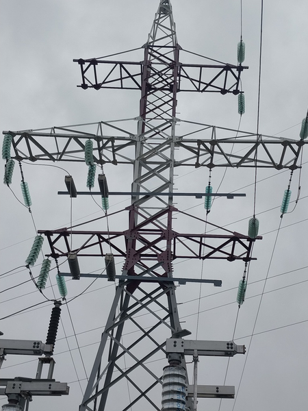 110. 220 kv xavo elektr tarmoqlariga xizmat ko'rsatish