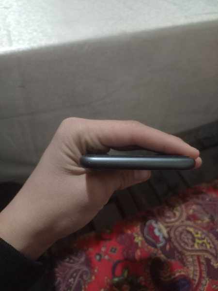 iphone 11 sotilad karopka dak yoq ayb yoq