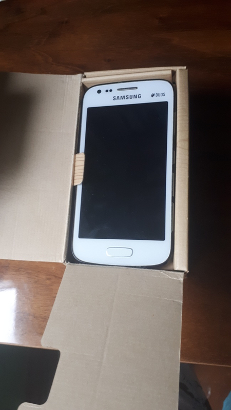 Продам телефон Samsung Galaxy Ace 3