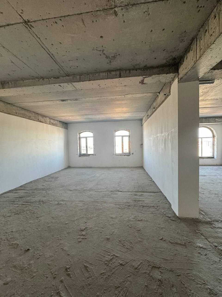 Продаётся квартира 10 этаж на ЖККазахстан 127м2 не торец вид на город#