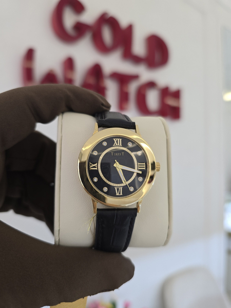 Продам часы Tissot женские в золотом корпусе 750 пробы \\n750 пробы