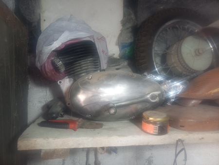 Старушка ява 350