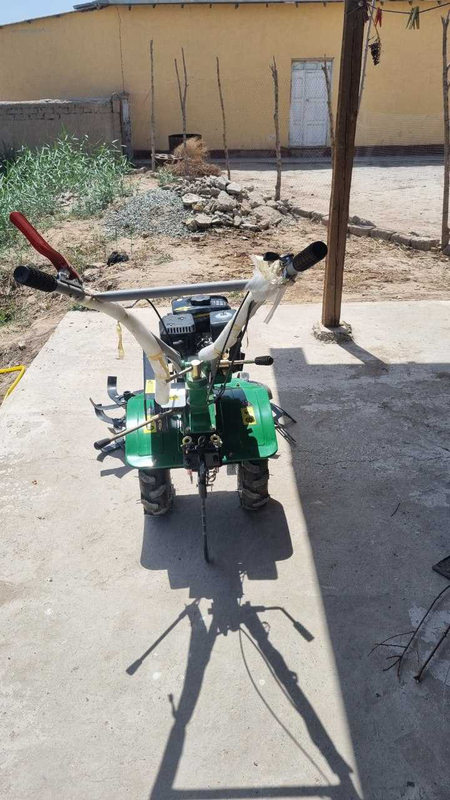 Motoblock sotiladi
