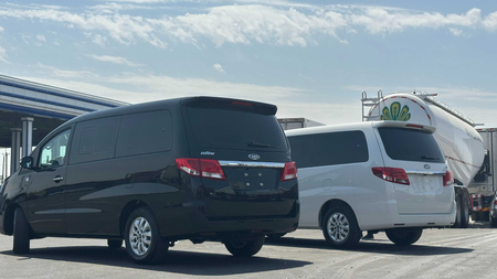 Jac m4 9 va 11 kishilik minivenlarimiz tayyor nalichida