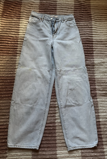 Джинсы Levis женские, размер 26 (S)