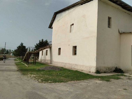 Продаётся 3 300 м². производственная база.