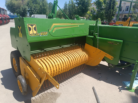 Pres padvorshik 455 Baler