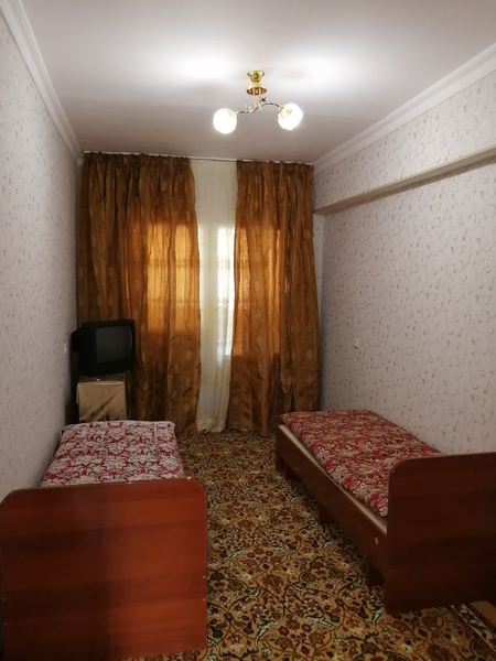 Суточная квартира  350.000