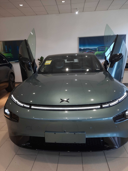 XPENG P7i elektromobil