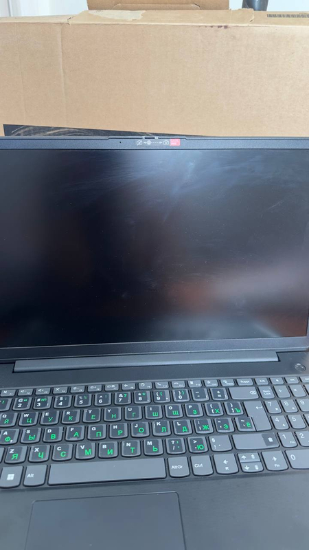 Noutbuk lenovo yangi