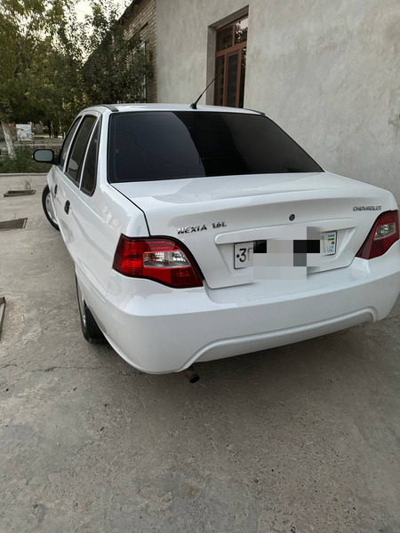 1.6l luks kandior 2016 yil