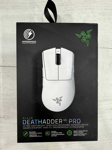 Игровая беспроводная мышь Razer DeathAdder V3 Pro