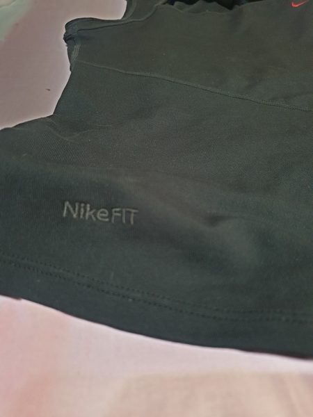 NikeFitDRY женская