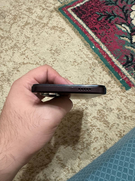 Vivo Y18 128Gb Srocno