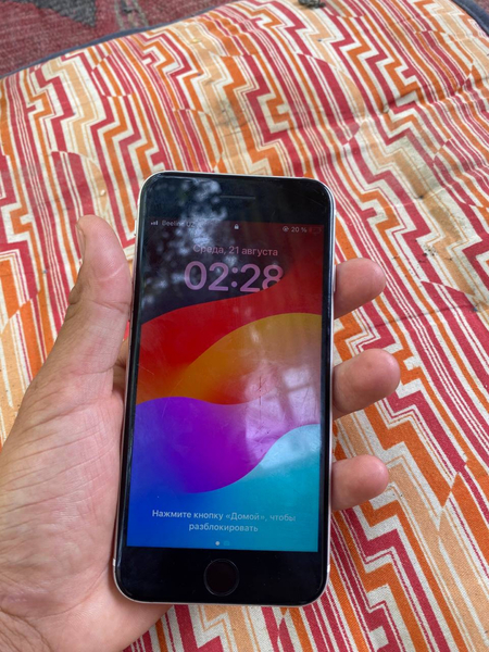 Iphone se 2020 xotirasi 64