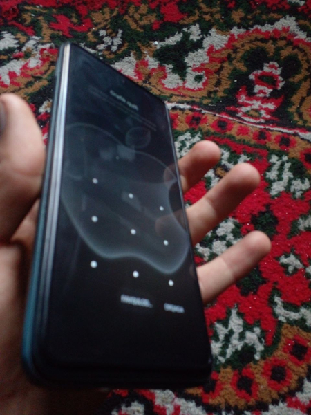 Redmi not 11 4G ishlashi zur aybi yuq 128talik kar dak yuq lekin ideal