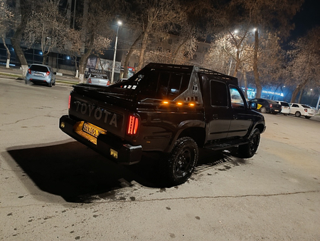 Arenda Toyota Hilux Pick up. Full upgrade