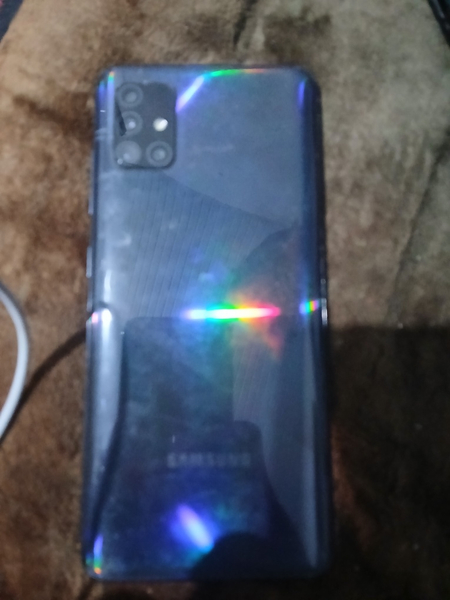 Samsung a51 xotira 64 versiya 14