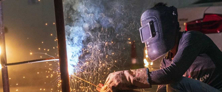 Gaz turbinalari montaj qilish va metal katoʻlarni almashtirish