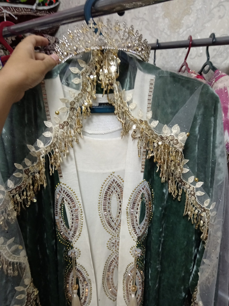 Abaya ansambl kelinlar uchun