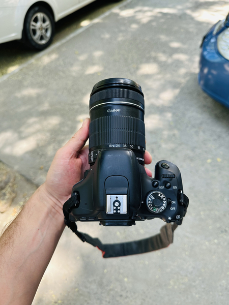 Canon 600D с Топ 18-135mm Зум обьяктивом в Идеальном состоянии