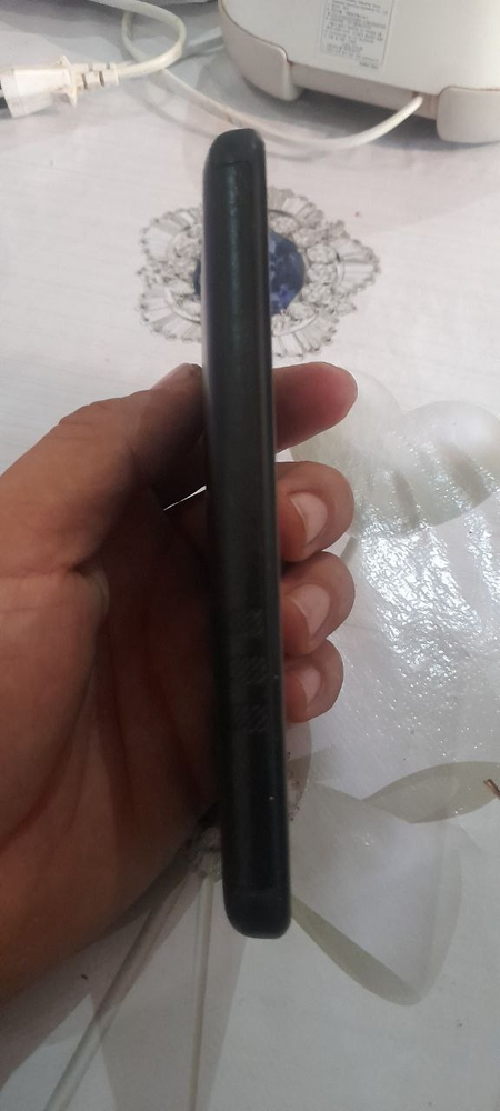 Samsung A 01 .16 gb yahsgi holatda 550 min