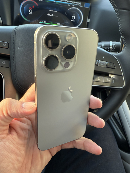 Iphone 15pro 256gb