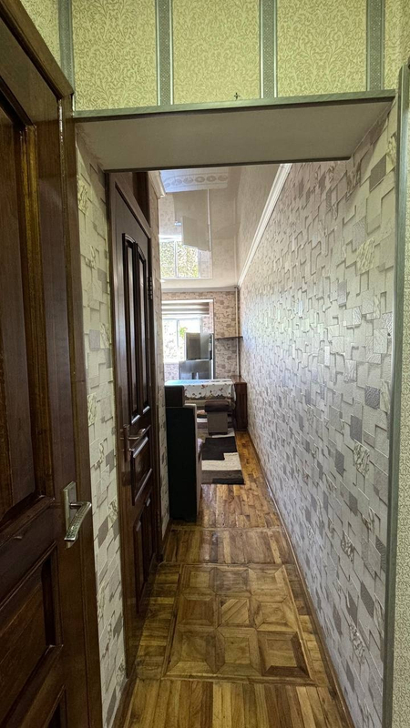 Срочно 2х ком. квартира, ор-р: Шохона кафе, 61м2