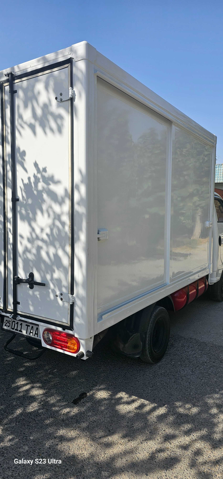 HYUNDAI Porter 2