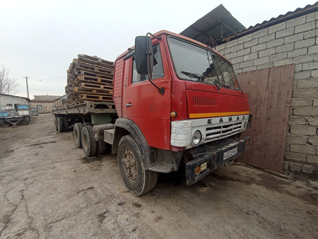 Srochno Kamaz sotiladi