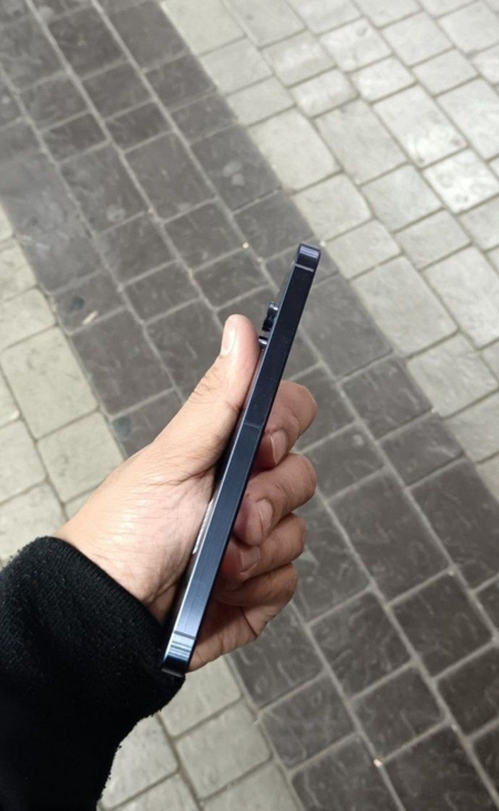 Samsung A55. 5G  8/256 gb srochna