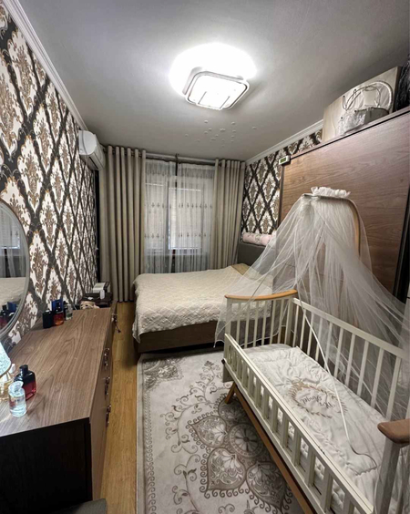 ПРОДАЕТСЯ 4в3/2/9 Метро Ойбек  ор-р: 60-школа
