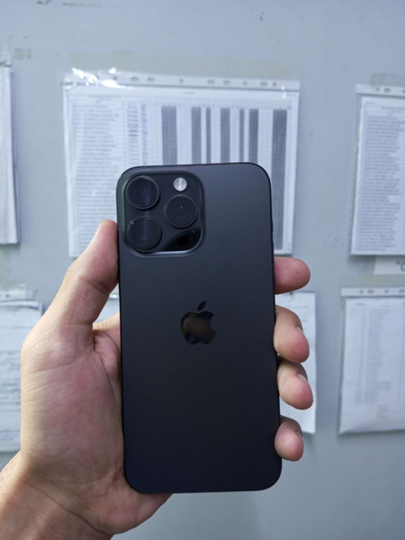 Iphone 15Pro Max black