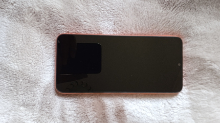 Redmi 9C NFC Madelidagi telefon srochna sotiladi