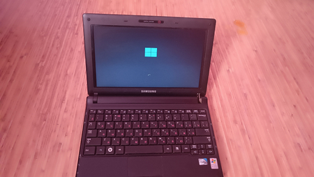 Нетбук Samsung N150