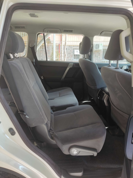 Toyota Land Cruiser 150