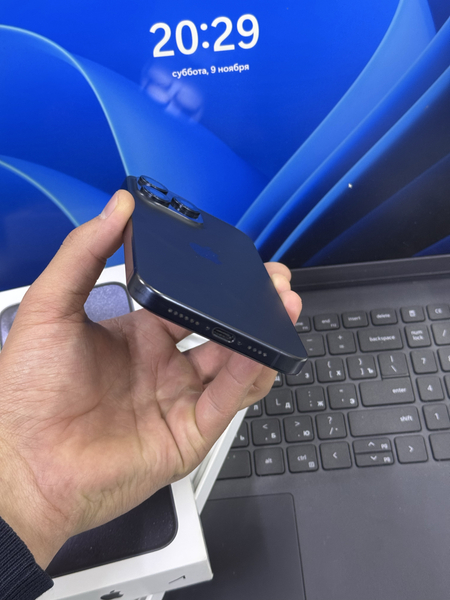 Iphone 15 pro max ideal holatda