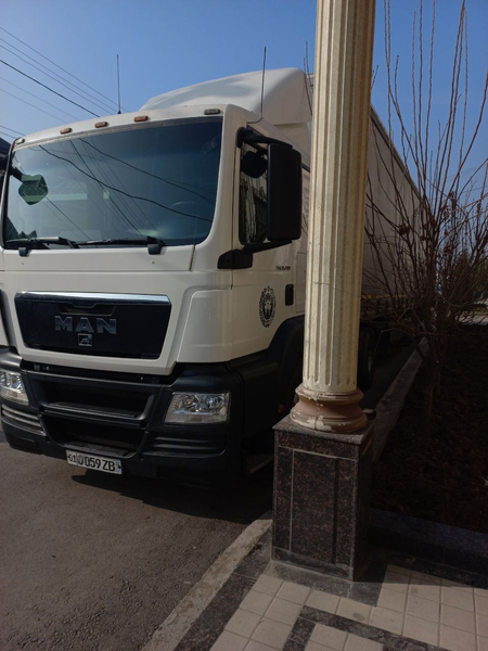 Уз MAN TGS 19.400 + KOGEL Прицеп cотилади