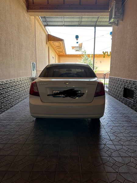 Lacetti 1,8 2012