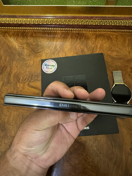 Samsung z fold 5