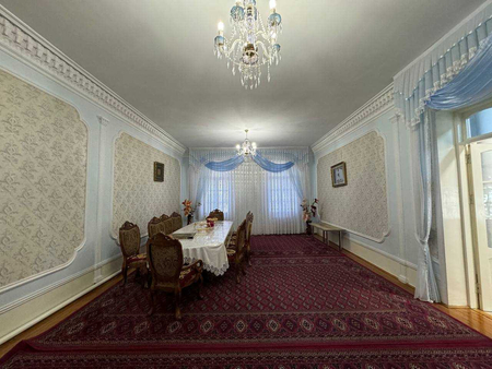 Tayyor 2 qavatli hovli sotiladi