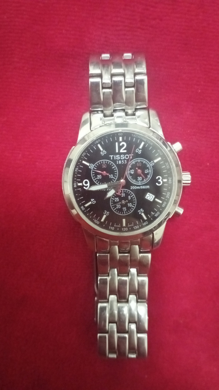 Срочна сотилади Tissot prc200   соат