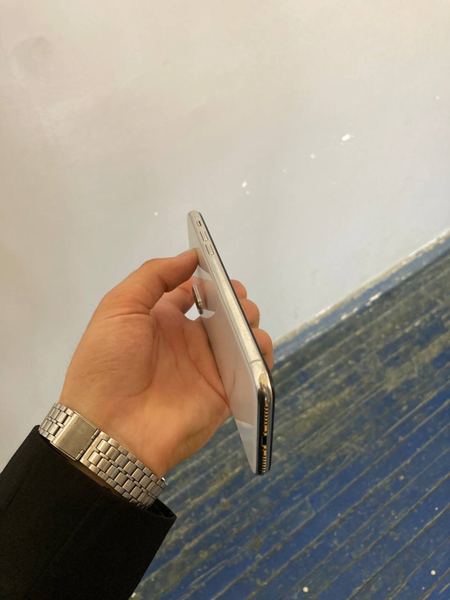 Iphone X 256GB sotiladi
